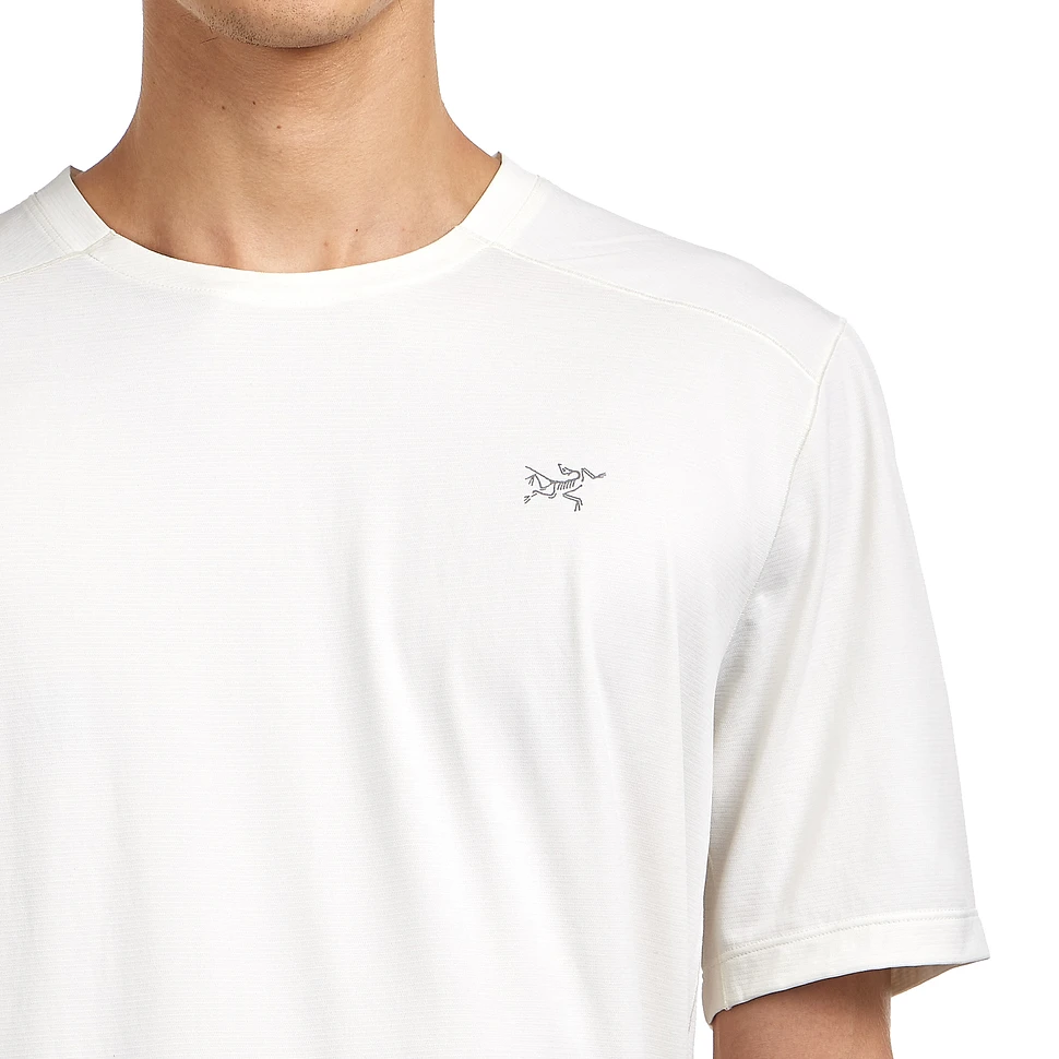Arc'teryx - Cormac Crew SS (Arctic Silk Heather Ii) | HHV
