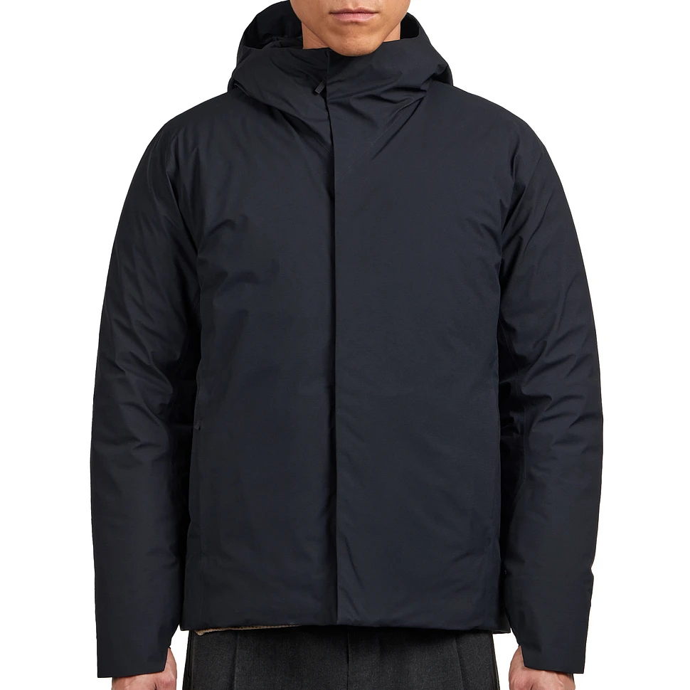 Veilance - Altus Down Jacket M (Black) | HHV