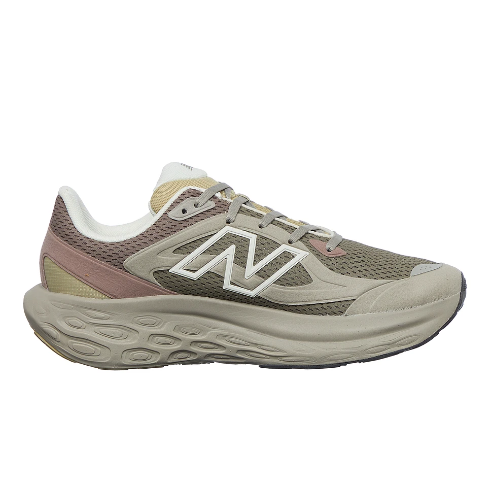 New Balance - UTRN AC (Arid Stone) | HHV